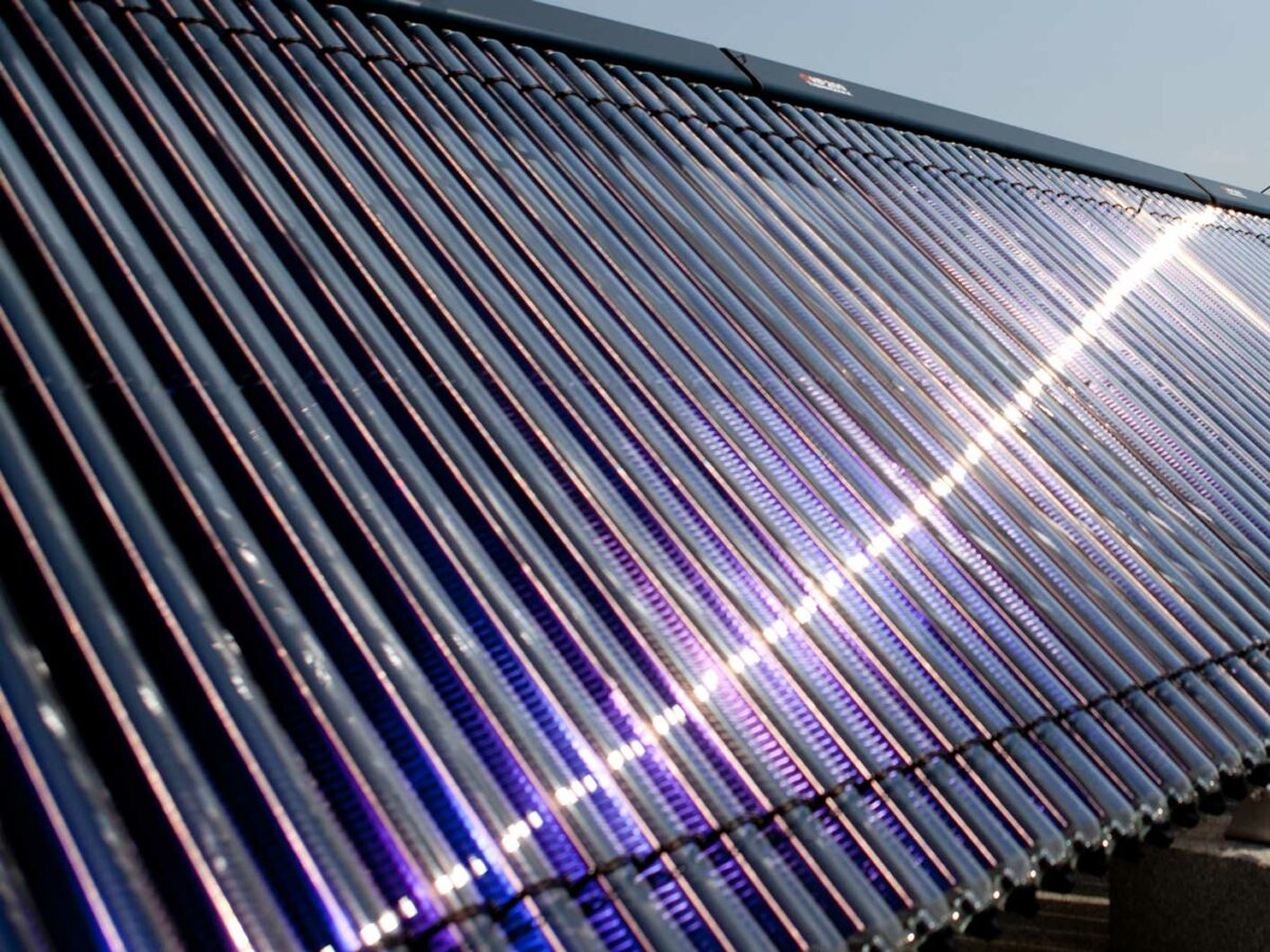 Solarthermie - kostenlose Heizenergie tanken • Wenzel Haustechnik GmbH